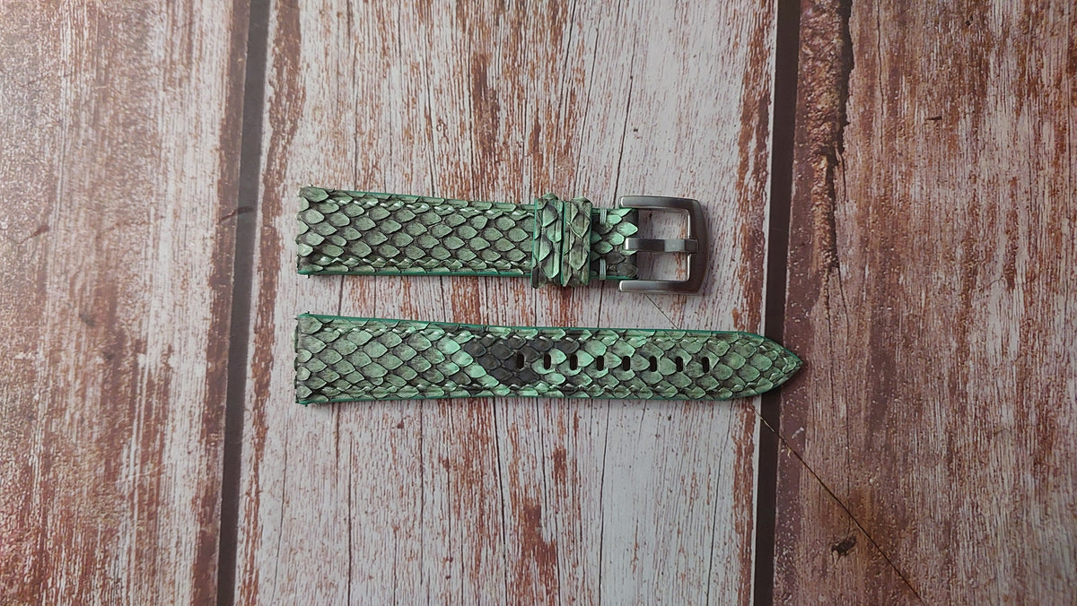Green Full Grain Snakeskin Custom Leather Strap – VGreen
