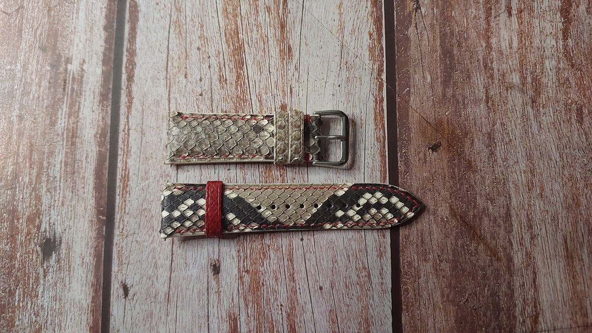 White Full Grain Snakeskin Leather Strap – VGreen